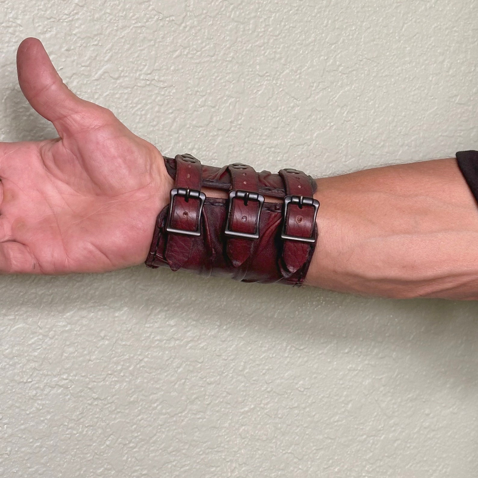MADE TO Order-handcrafted Genuine Leather Maroon Skull Design Cuff ...