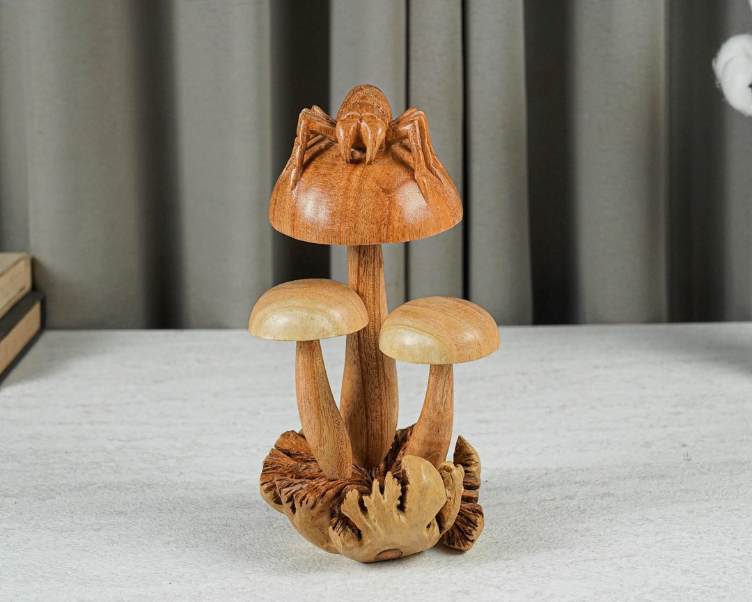 Spider on Mushroom, Insect, Animal, Wood Carving, Handcraft, Sculpture ...