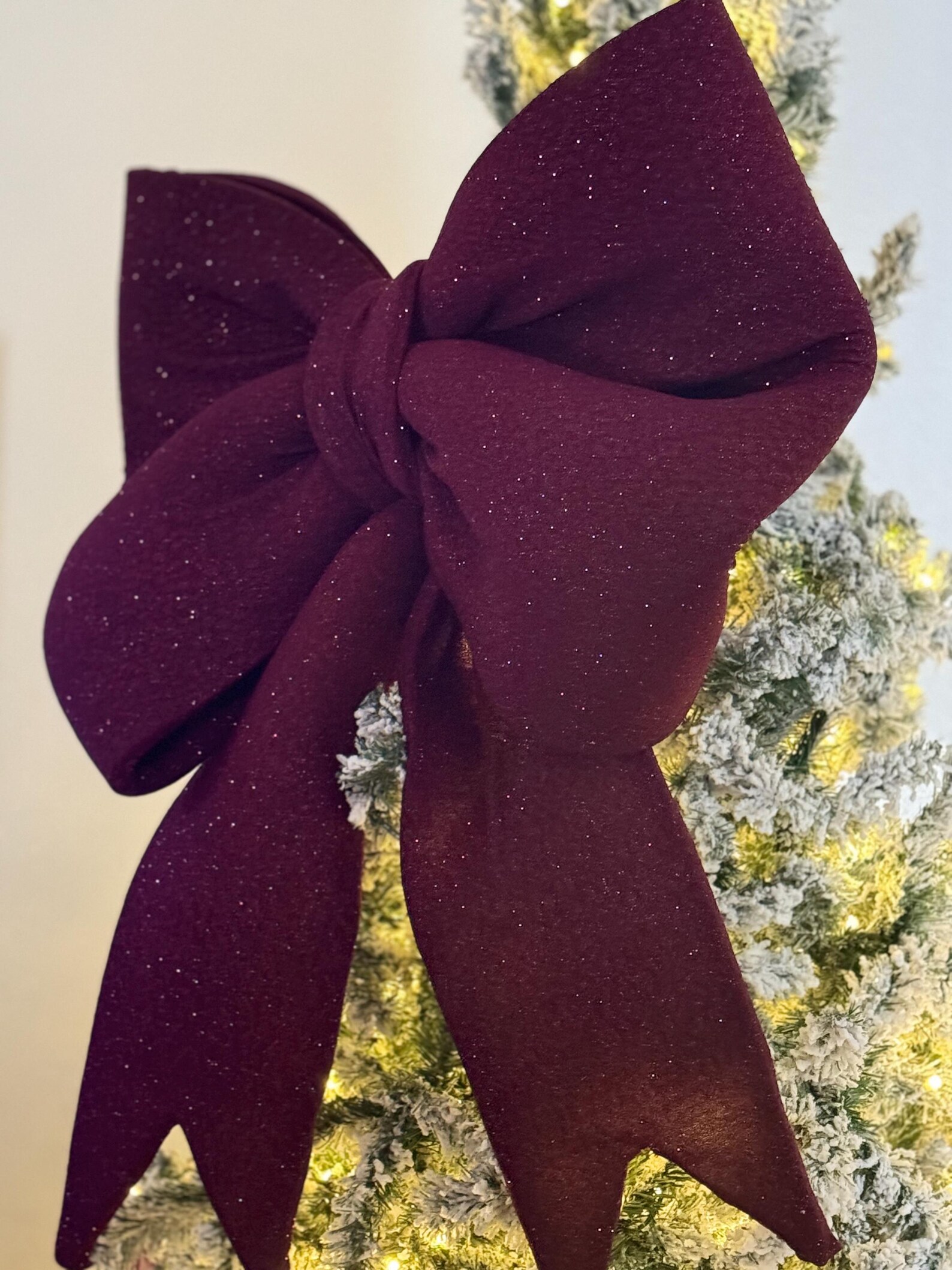 Large Bow Christmas Party, Holiday Coquette Party Decor, Wedding Decor ...