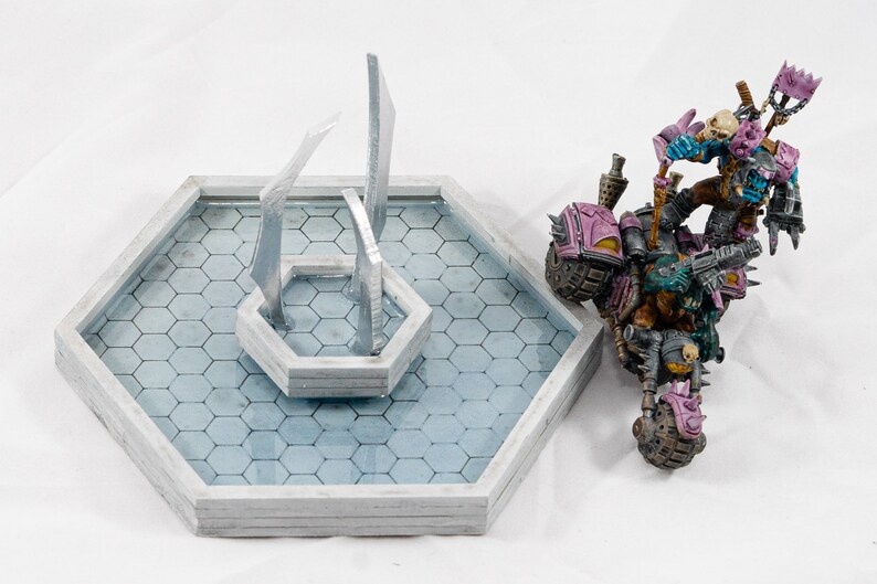 SVG PDF AI Scale 28mm 40k Infinity Scifi Fountain Laser File Diorama ...