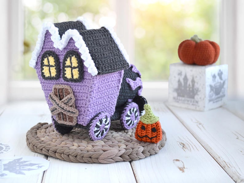 Halloween Crochet Pattern: Haunted House Train, PDF, Eng/fra - Etsy