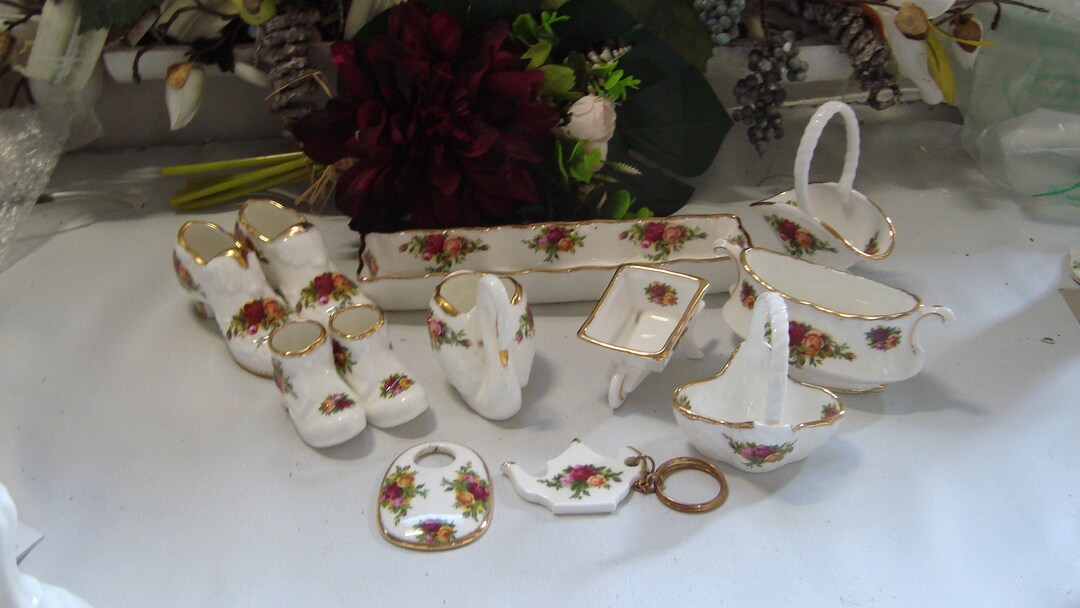 Royal Albert Trinkets Collection Pieces in Beautiful Condition ...
