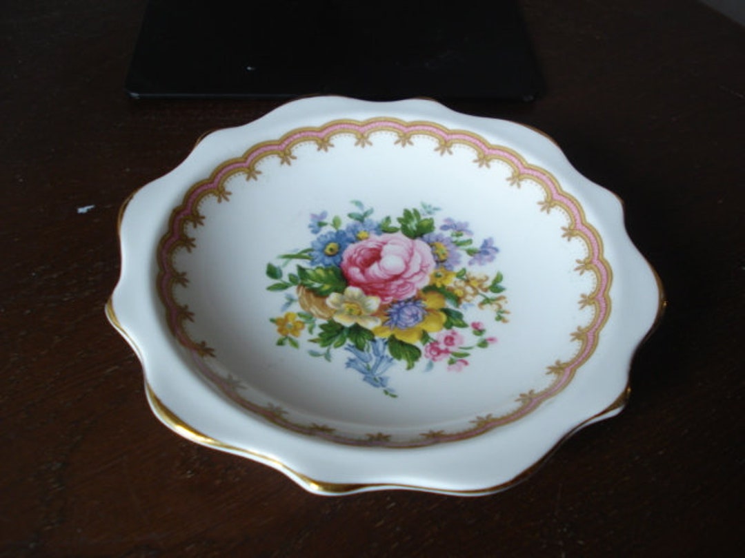Royal Albert Lady Carlyle Point Plates in Beautiful Condition, Also the ...
