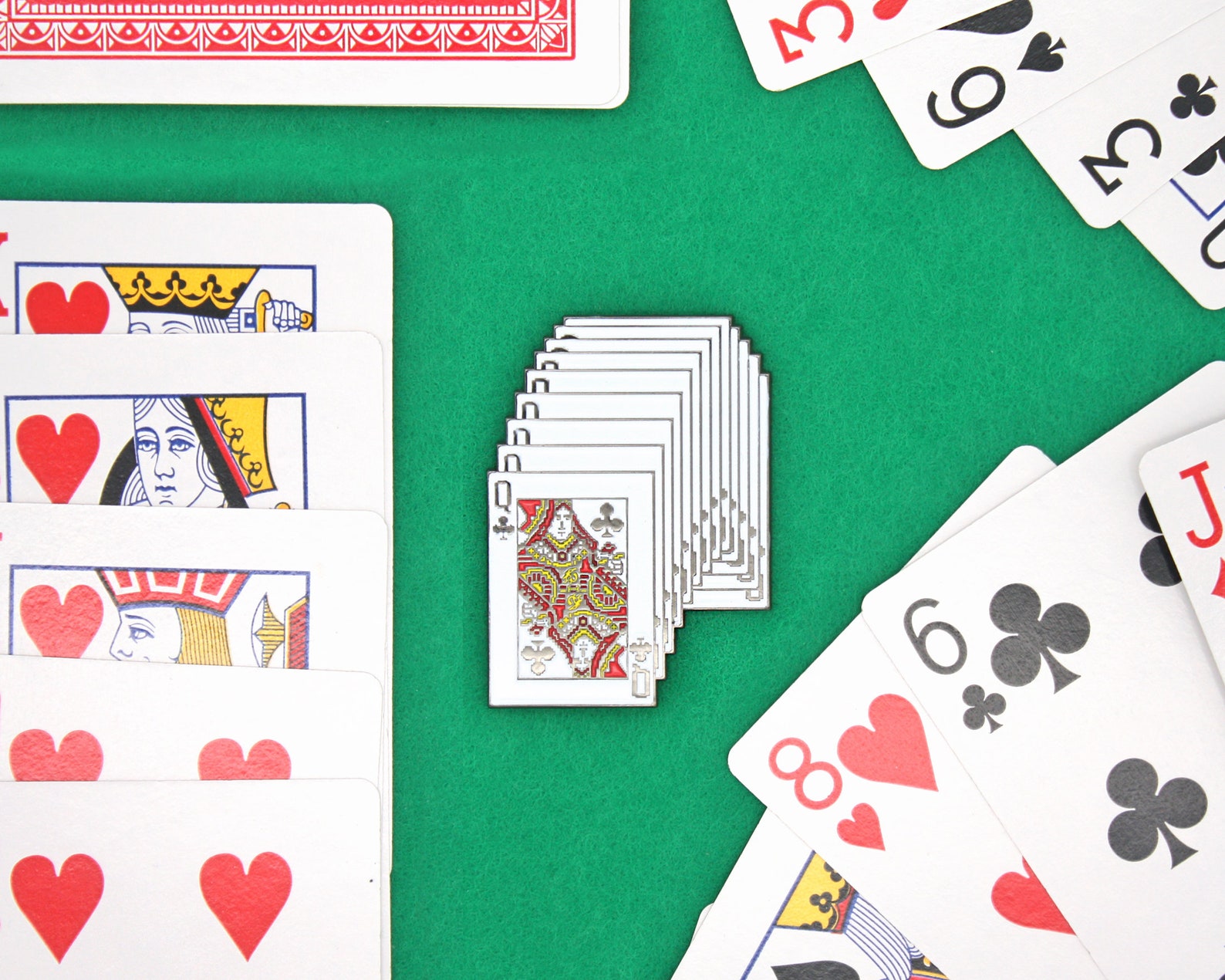 Solitaire Cards Enamel Pin Badge Queen of Clubs XL Windows - Etsy UK