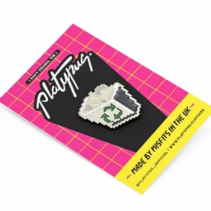 Recycle Trash Bin Enamel Pin Badge - Windows 95 Pixel Brushed Metal ...