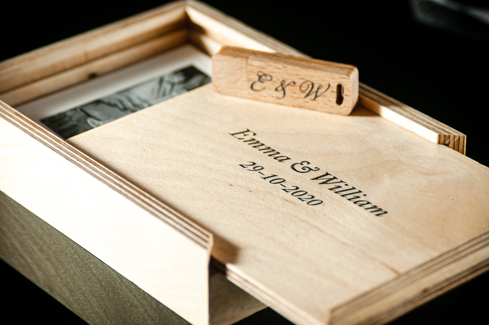 Wooden 4x6 Photo Storage Box With Personalized USB Natural - Etsy