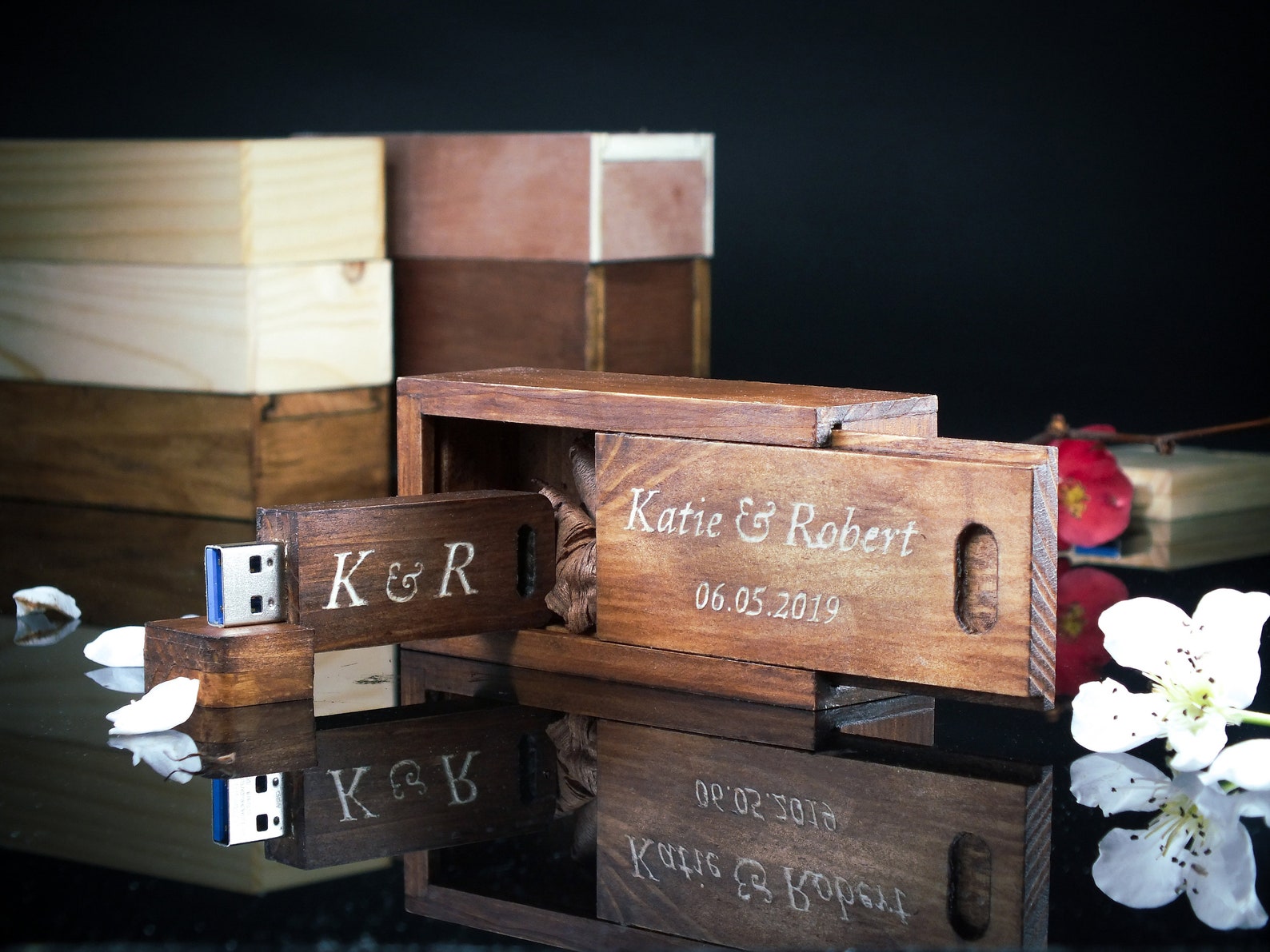 Handmade Personalized Wooden USB Box - USB Flash Drive 16GB/32GB ...