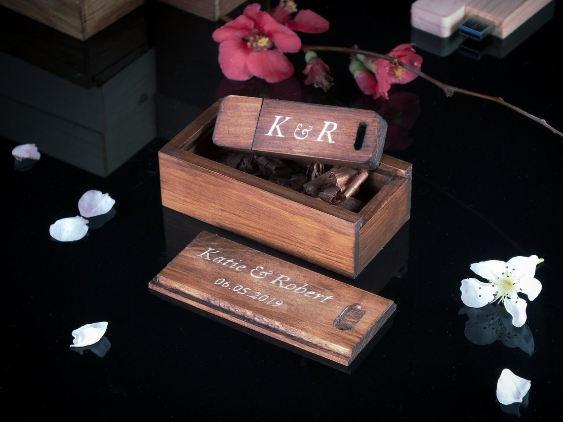 Handmade personalized wooden USB Box USB flash drive | Etsy