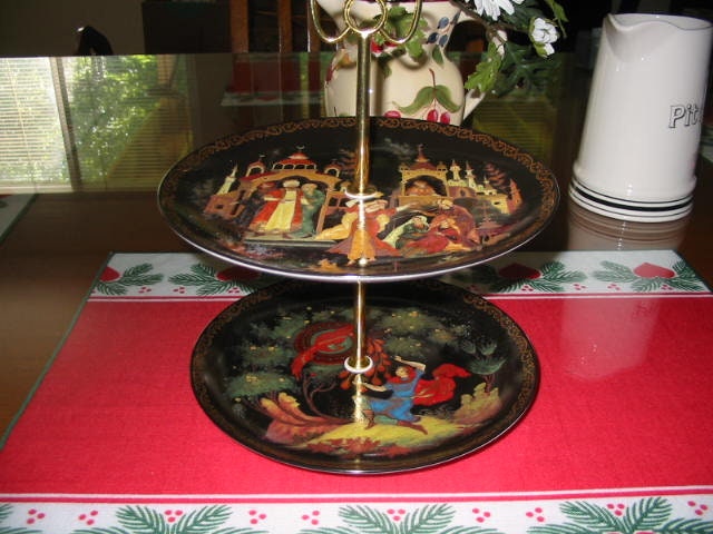 2 Tiered Plate Stand, Lucy Maxym Museum Collection 9" Tall 7.25" Plates ...