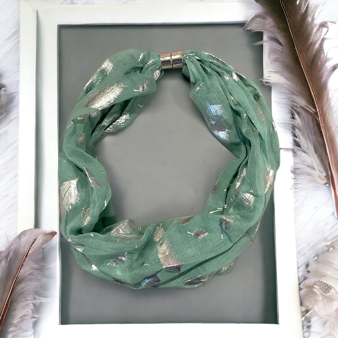 MAGNETIC Loop Scarf Scarves New Trend Gift for Women Mum Sister Friend ...