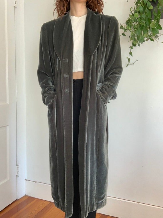 Vintage 80s Velvet Overcoat / Size M - Gem