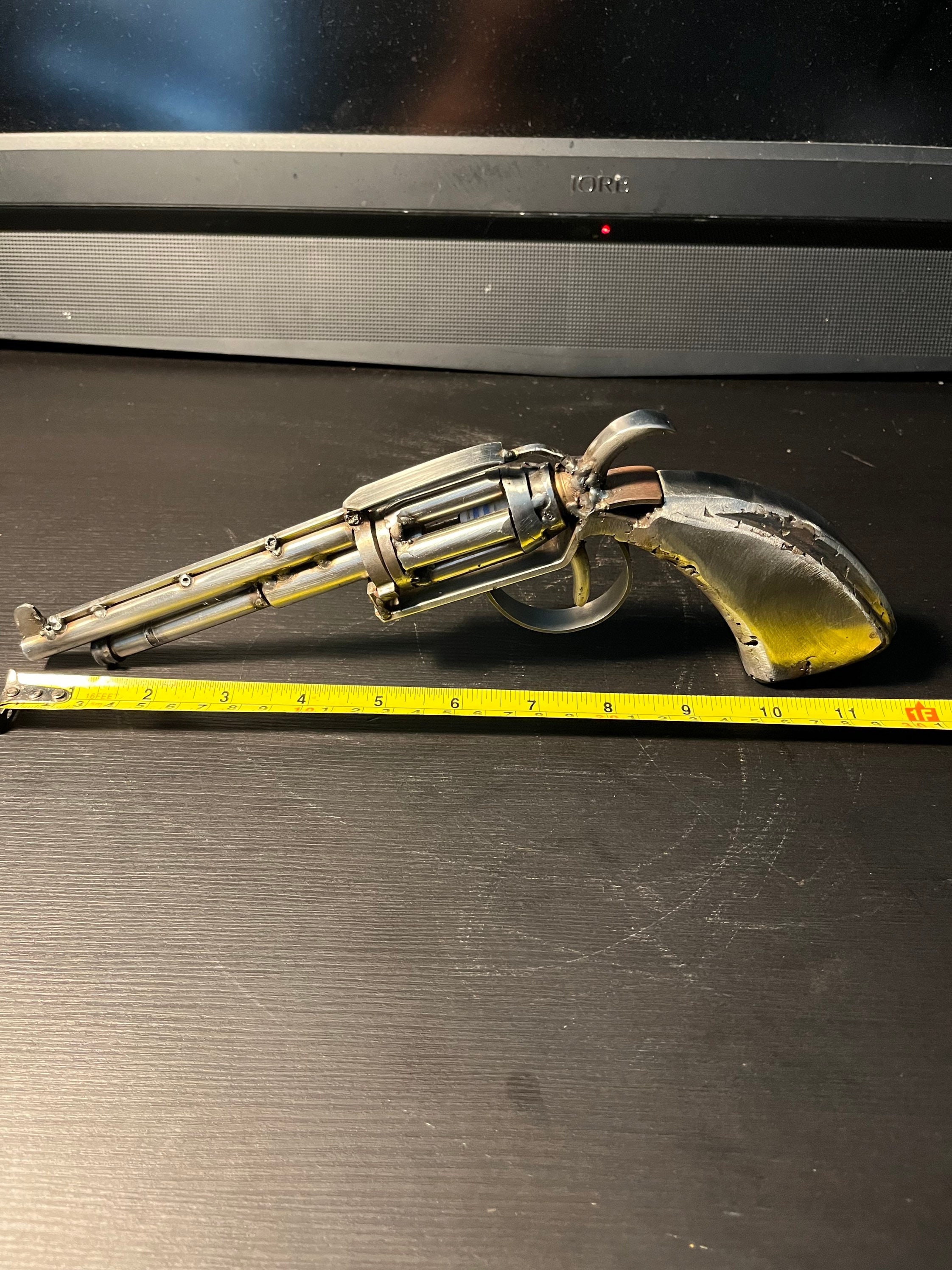 Metal Art Revolver - Etsy