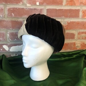 Vintage 60s Pillbox Hat Womens Velvet Pleated Pill Box Hat 1960s ...