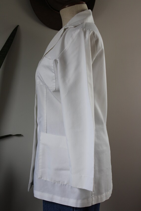 1970s White Lab Coat Shirt | Size L | Collared Button… - Gem