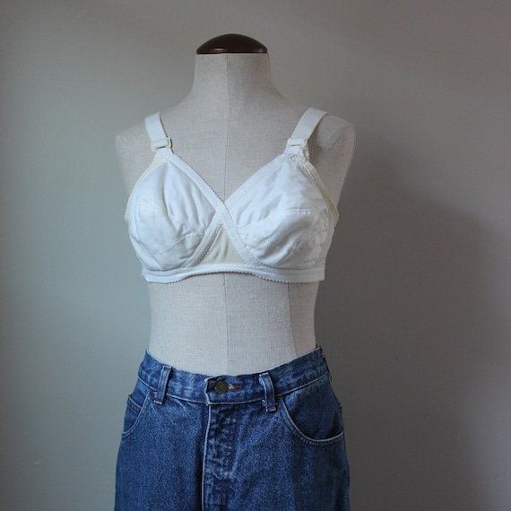 Vintage 1950s Bullet Bra Size 30a B Vintage White… Gem