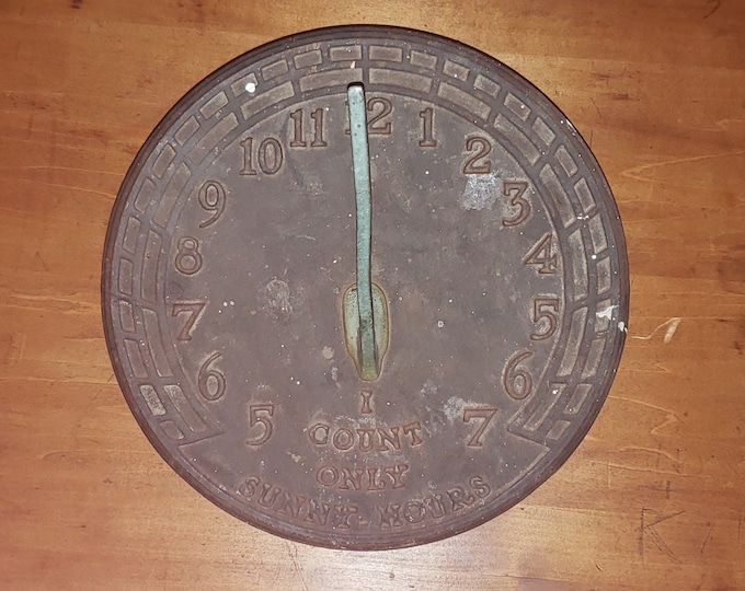 Vintage Garden Sundial,primitive,garden Decor,patina - Etsy