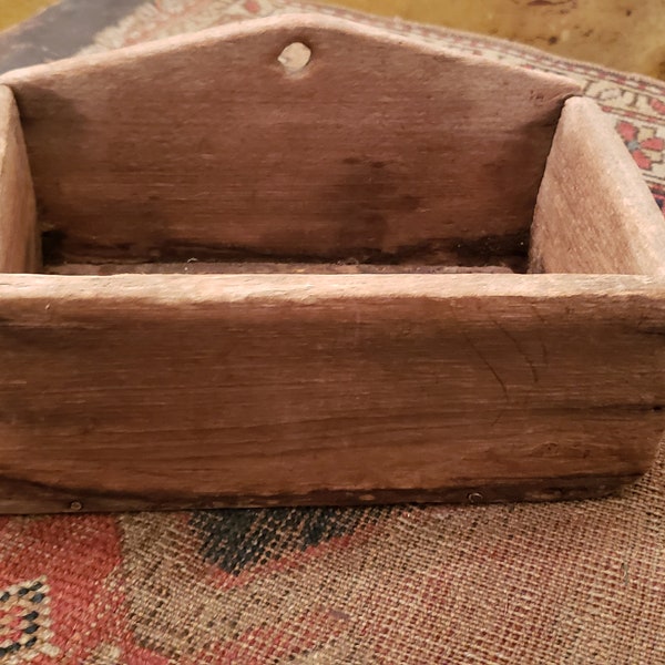 Primitive Box - Etsy