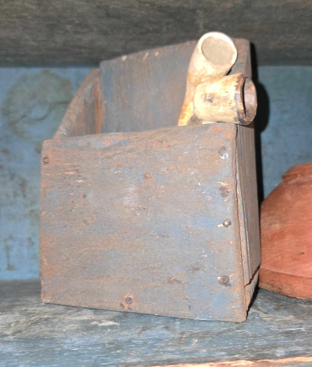 Primitive Wood Box,clay Pipes,tavern Room,blue Paint - Etsy