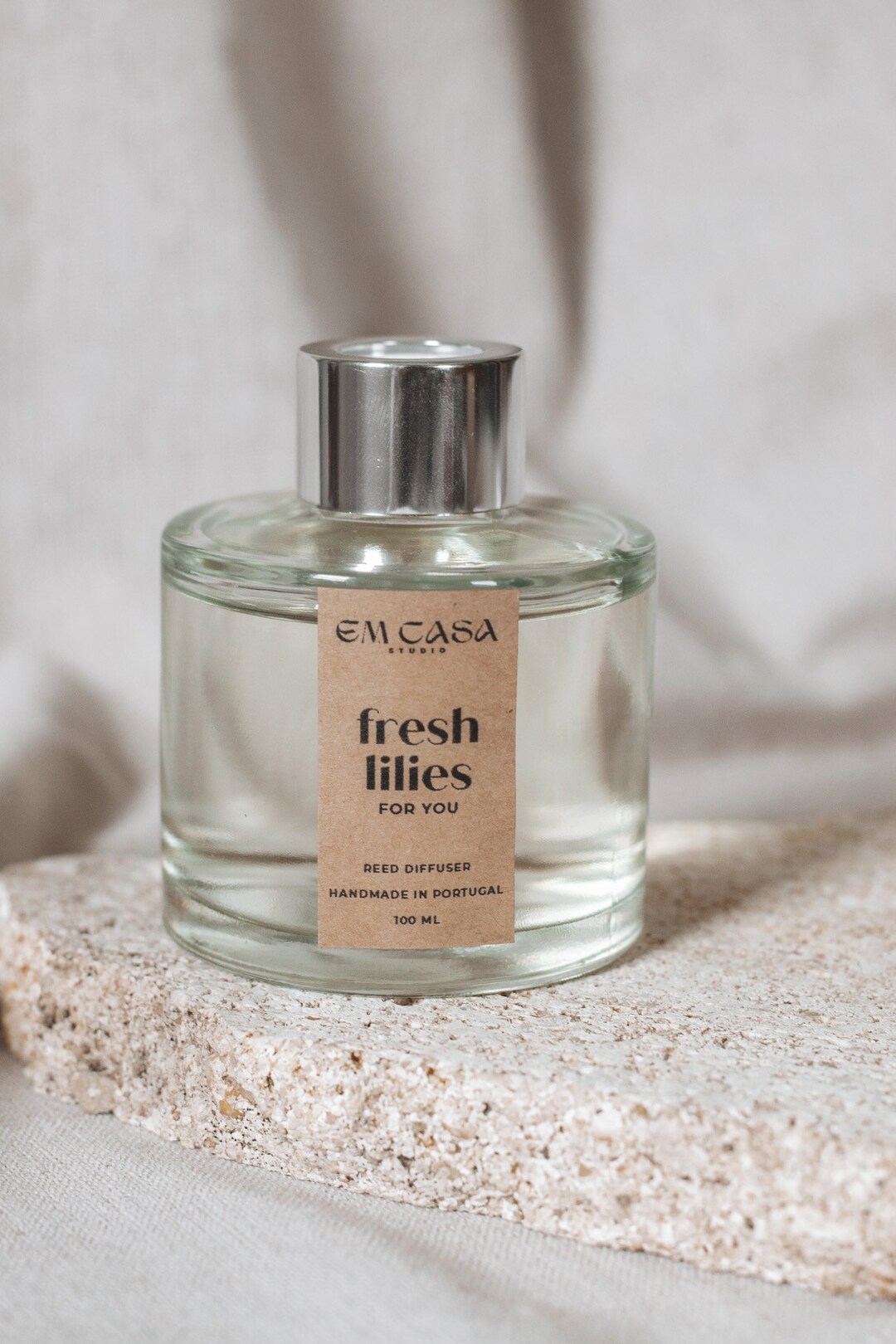 FRESH LILIES DIFFUSER Essential Oil Diffuser Flowers Scent Spring ...