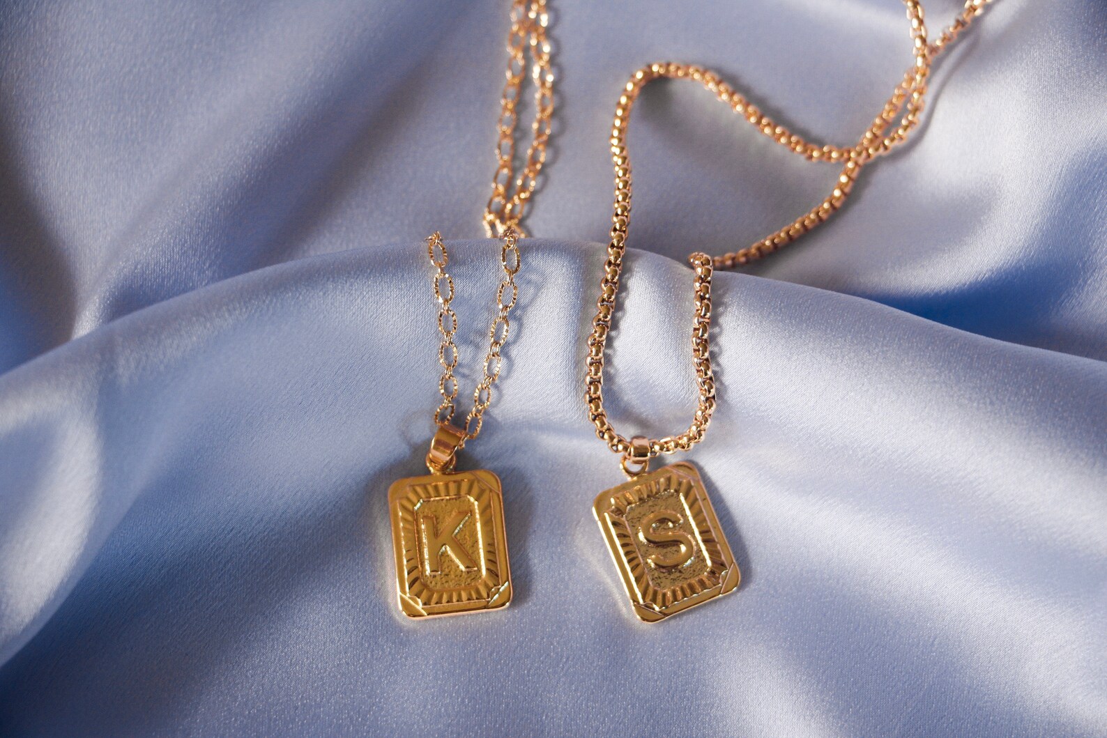 Gold Initial Letter Medallion Pendant Necklace Unisex Box - Etsy