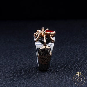 Mystery Gold Spider Ring, Vintage Animal Signet Ruby Ring, Black Spider ...