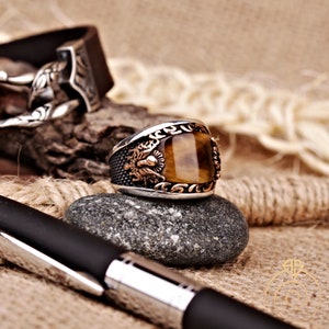Mens Brown Tiger Eye Wedding Band, Vintage Heraldic Sterling Silver ...