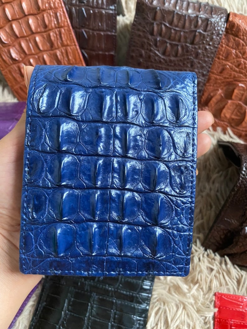 Handcrafted Blue Genuine Leather Skin Men's Bifold Wallet Credit Card ...
