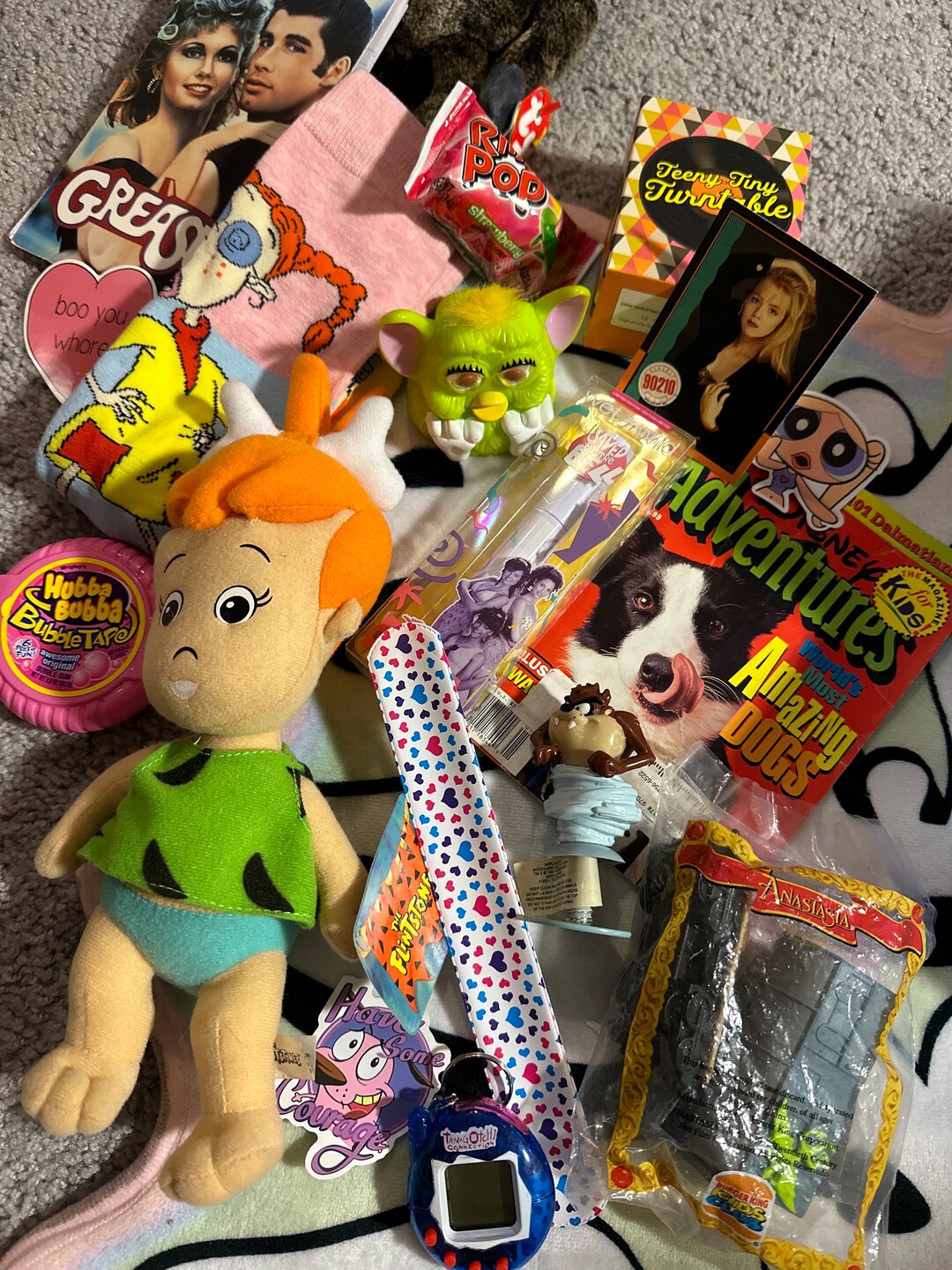 SMALL 90s Y2k Mystery Box, School Girl, Tamagotchi, Birthday Boxes, 90s ...