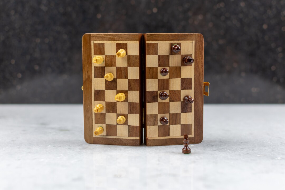 Handmade Magnetic Chess Board Game Box | Wooden Chess Box Set Mini ...