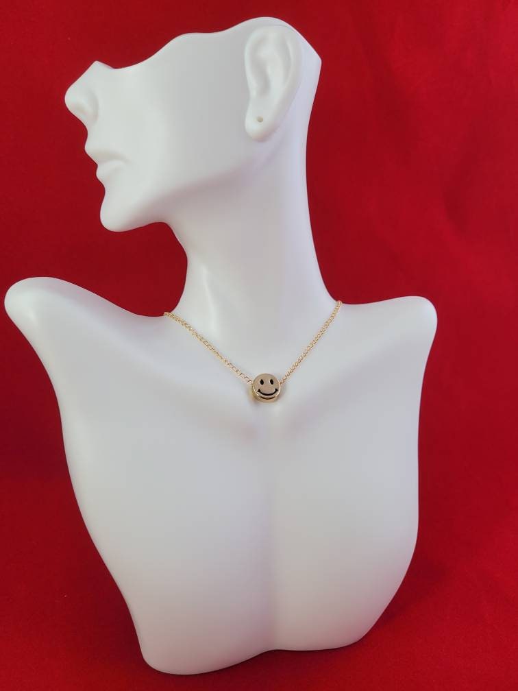 Gold Smiley Face Pendant Necklace, Emoji Clavicle, Smile Charm Necklet ...
