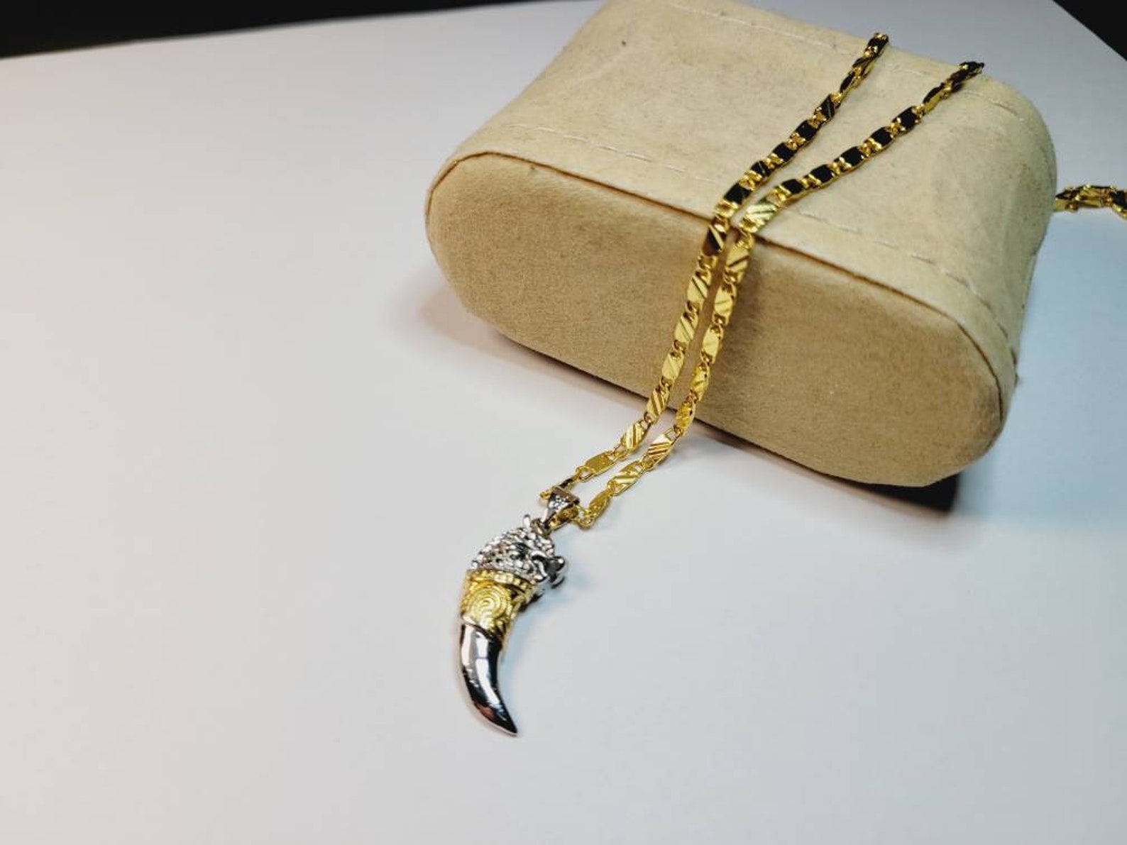 Wolf Head Necklace, Men Wolf Tooth Necklace - Etsy