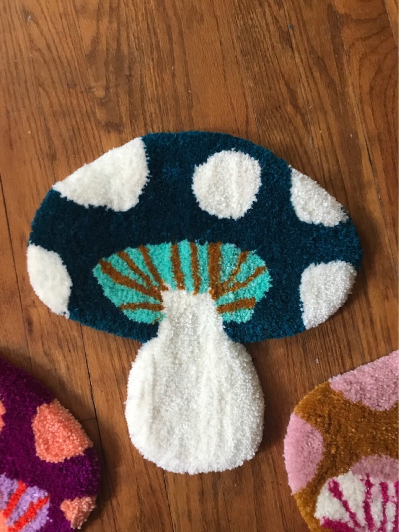 Mushroom Rug, Mushroom Wall Hanging, Tufted Mushroom, Aesthetic Rug - Etsy