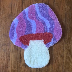 Mushroom Rug, Mushroom Wall Hanging, Tufted Mushroom, Aesthetic Rug ...