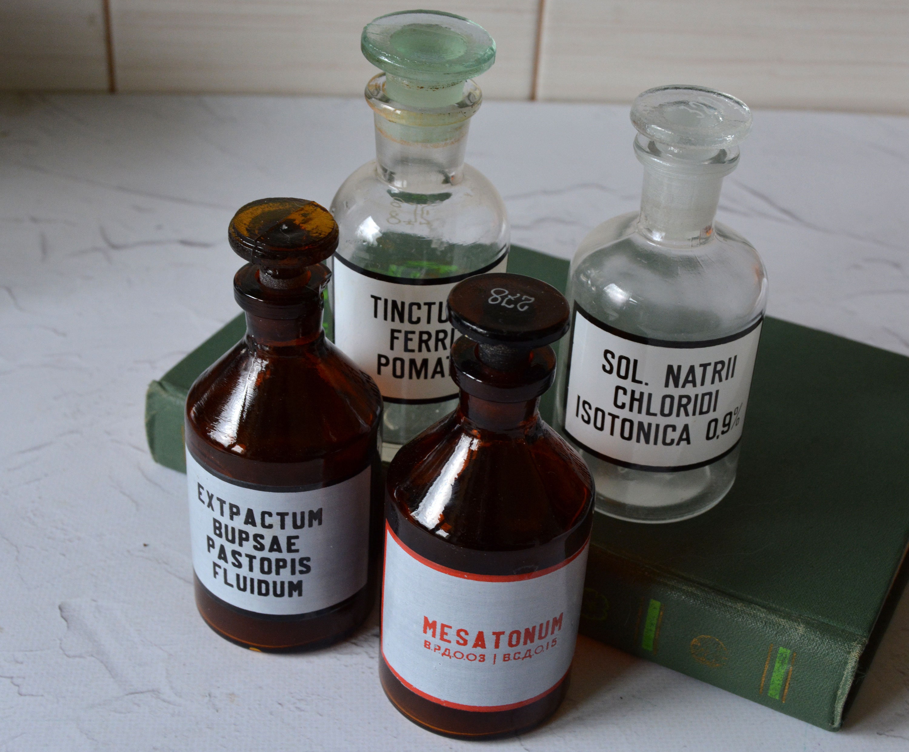 Vintage Apothecary Jars Potion Bottles Brown and Clear Jars - Etsy