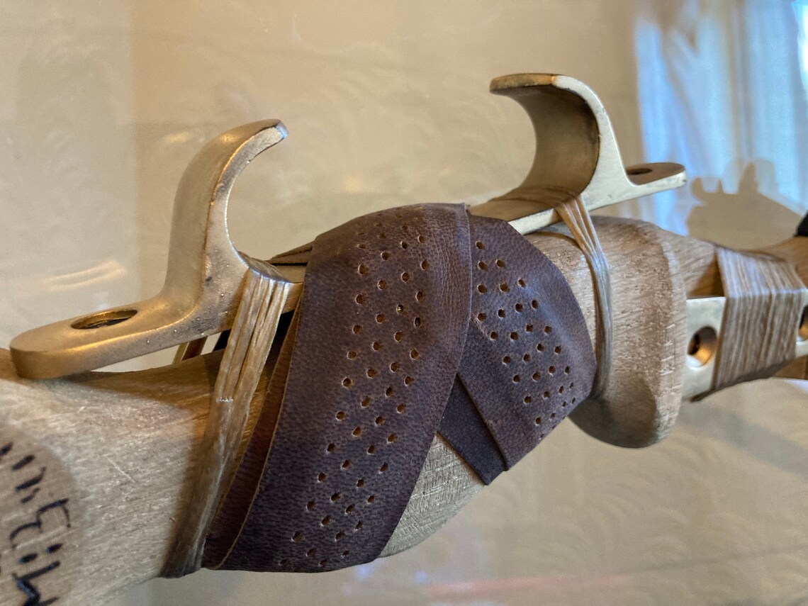 Arrow Season 1: Oliver Queen/green Arrow Bow Replica | Etsy UK