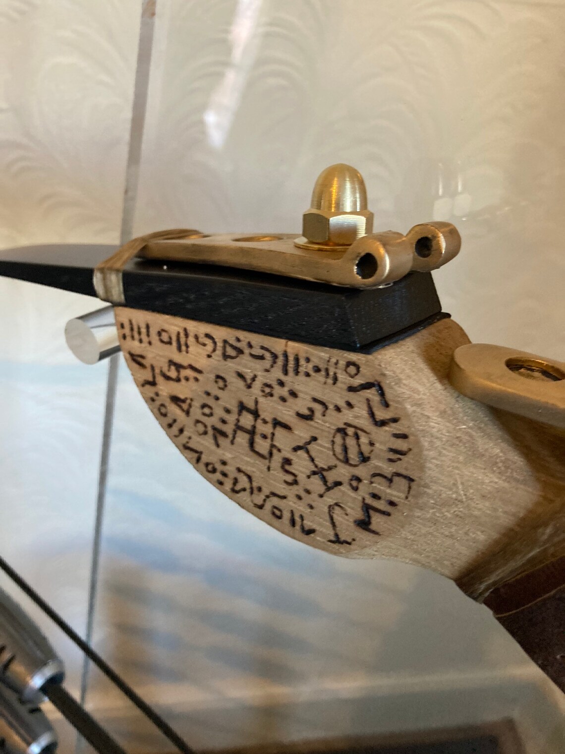 Arrow Season 1: Oliver Queen/green Arrow Bow Replica - Etsy