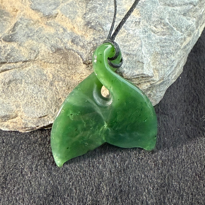 Whale Jade Necklace - Etsy UK