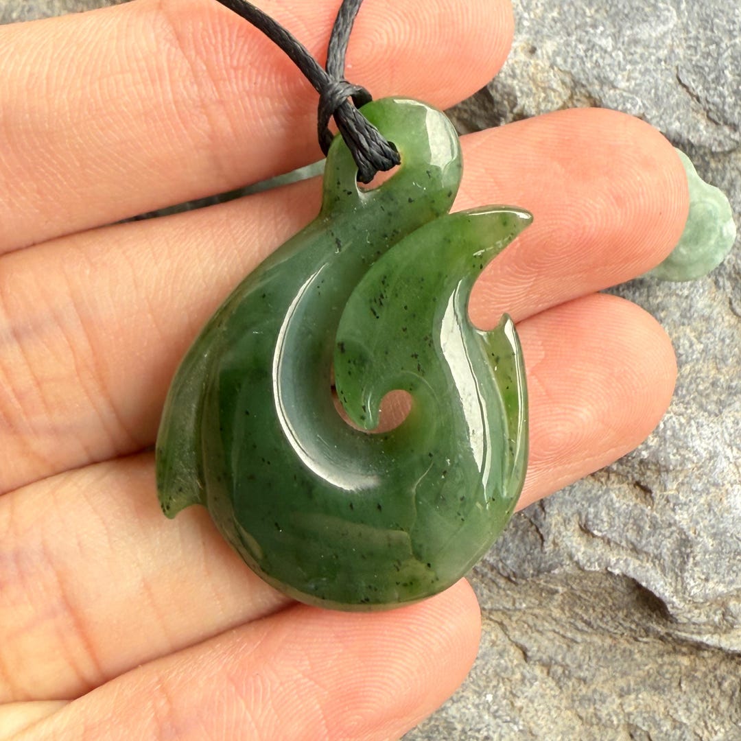 Maori Style Natural GREEN Nephrite Jade Greenstone Canadian Jade ...