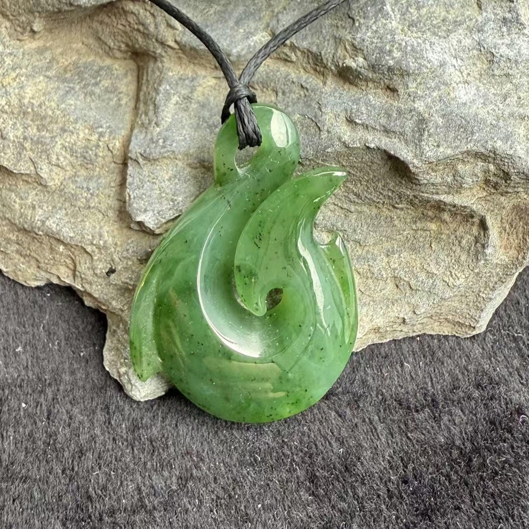 Maori Style Pendant Natural GREEN Nephrite Jade Greenstone Canadian ...