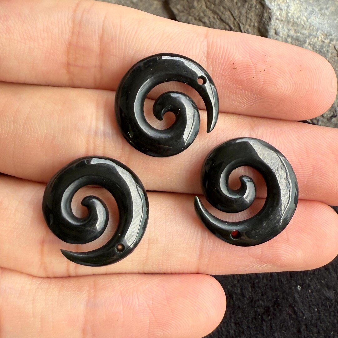 Maori Style Fish Hook Artwork Australian Black Green Nephrite Jade ...