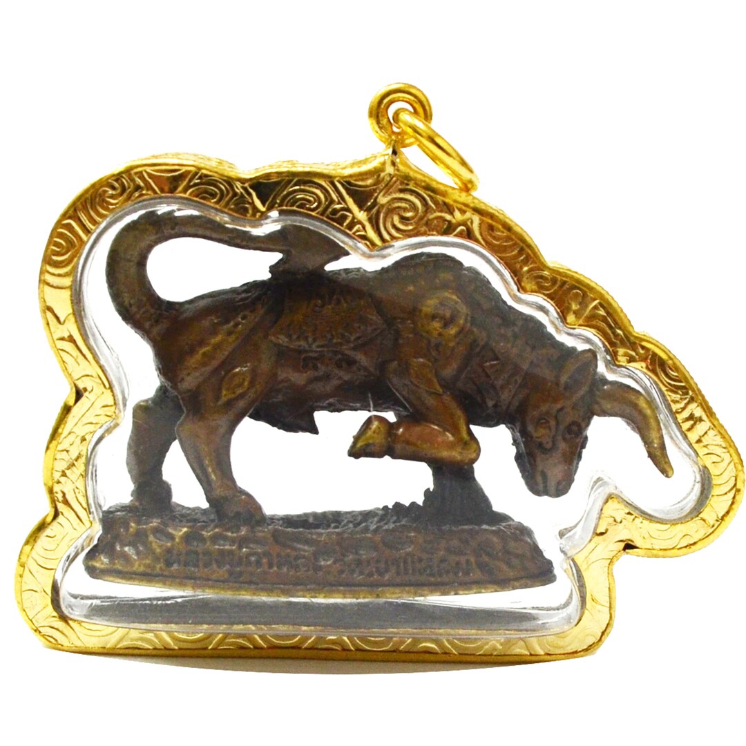 Thai Powerfull Amulet Jewelry Cow Magic Antique Old Ox Bull Powerful ...