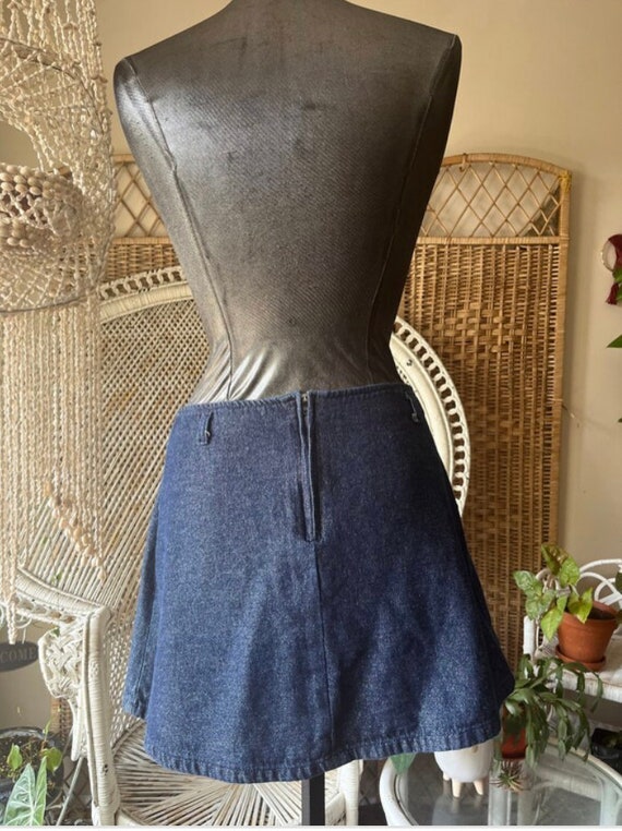 Shimmery Silver Fredricks of Hollywood Jean Skirt // … - Gem