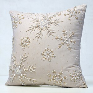Christmas Light Beige Gold Pearl Snowflakes Bling Throw Pillow Cover ...