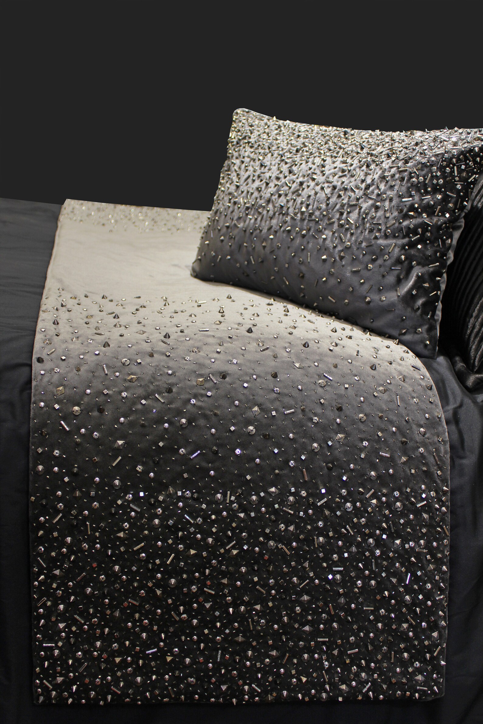 Charcoal Grey Antique Silver Bed Runner Set Luxury - Etsy