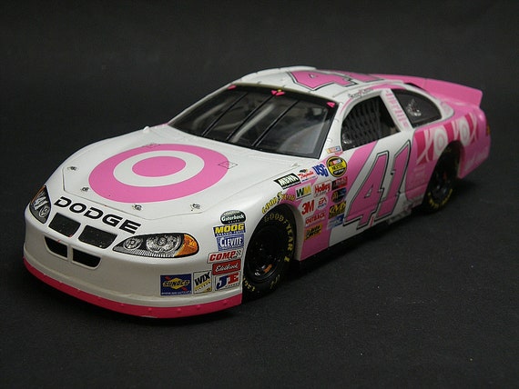 1/24 Scale Built 41 Target Breast Cancer CASEY MEARS 2004 | Etsy