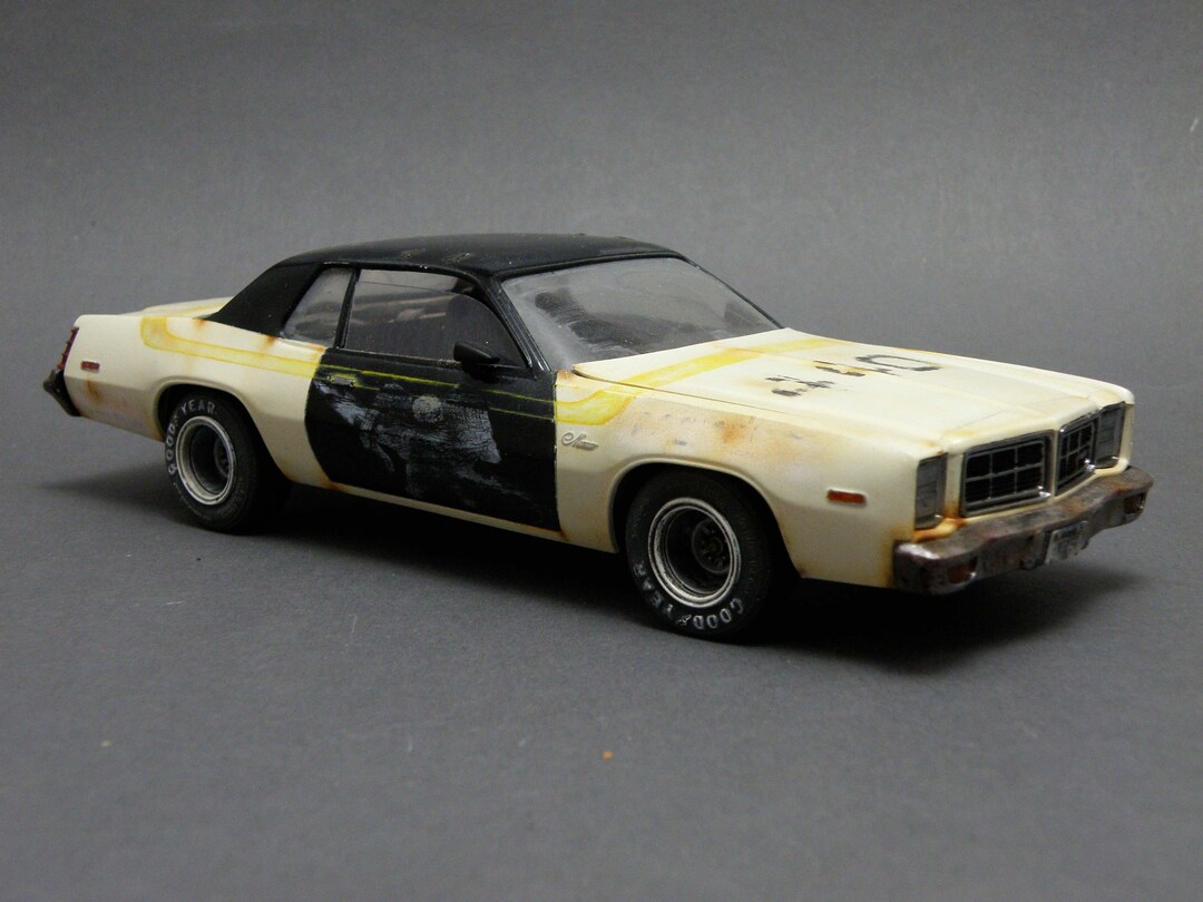 1/25 Scale Built Retired FORCE 440 Police - Handmade, Unique Piece ...