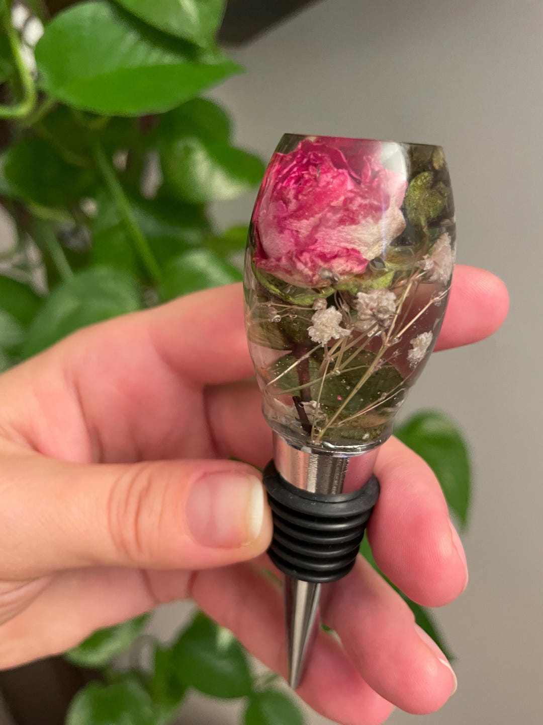 Resin Wine Bottle Stopper With Real Dried Flowers, Custom Wine Stopper ...