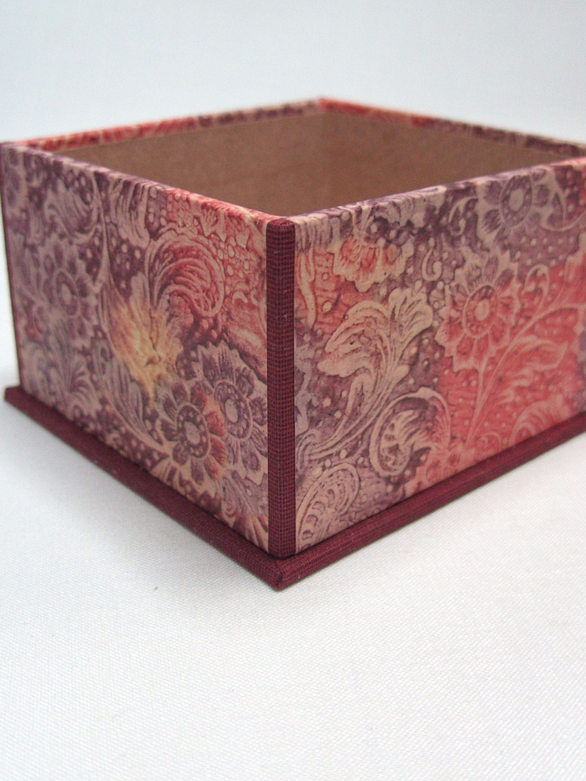 Small Box With Decorative Lid - Etsy