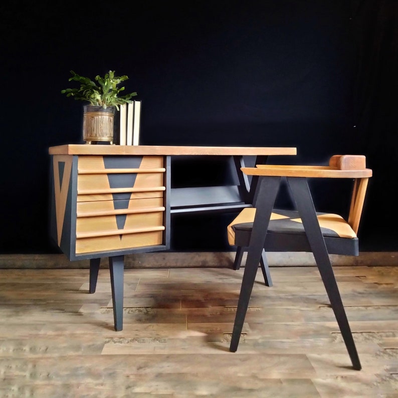 MCM Desk and Chair With Leather Seat, Solid Oak Desk With Glass Top ...