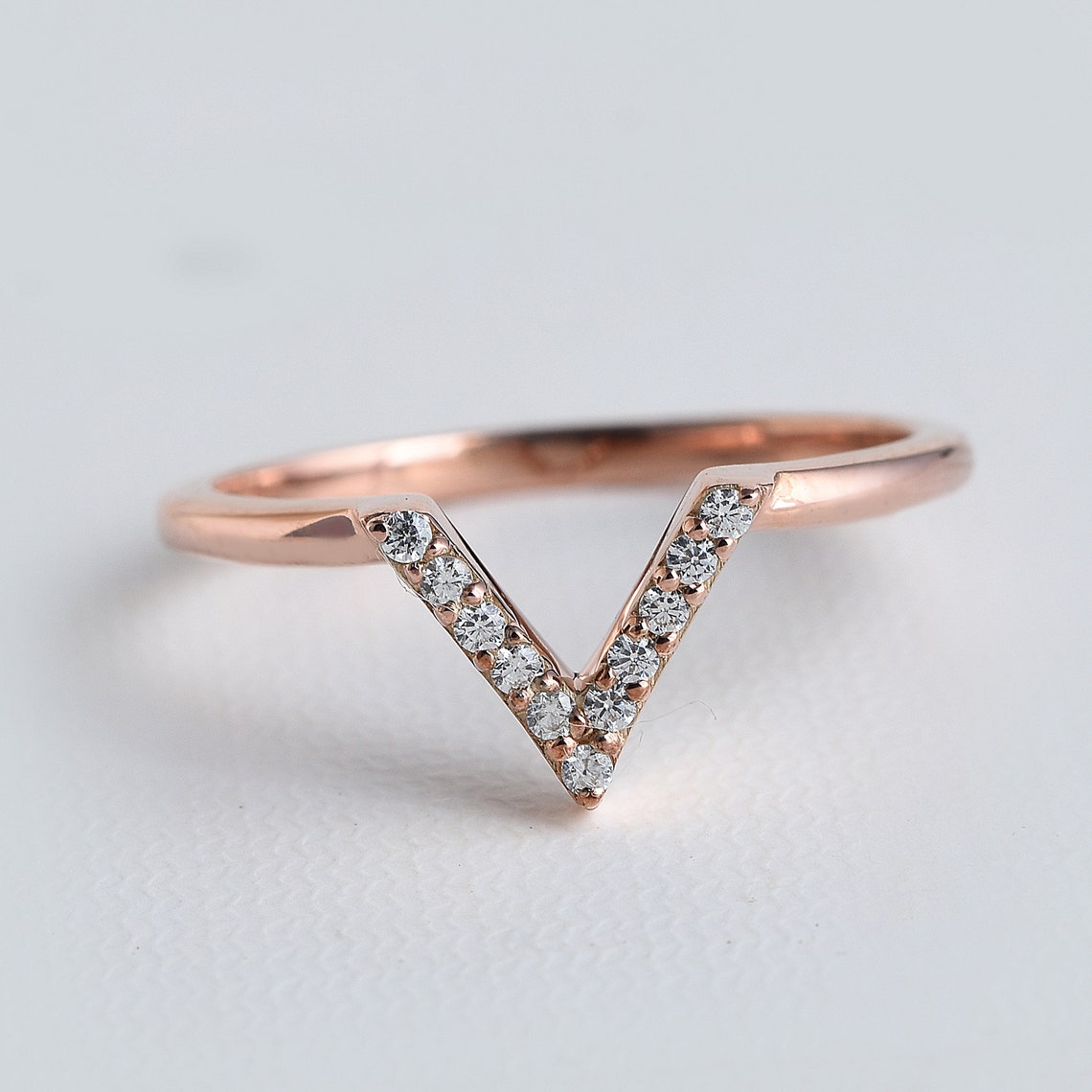 V Shaped Ring Chevron Ring Stacking Rings With V-shaped Notches Cubic ...